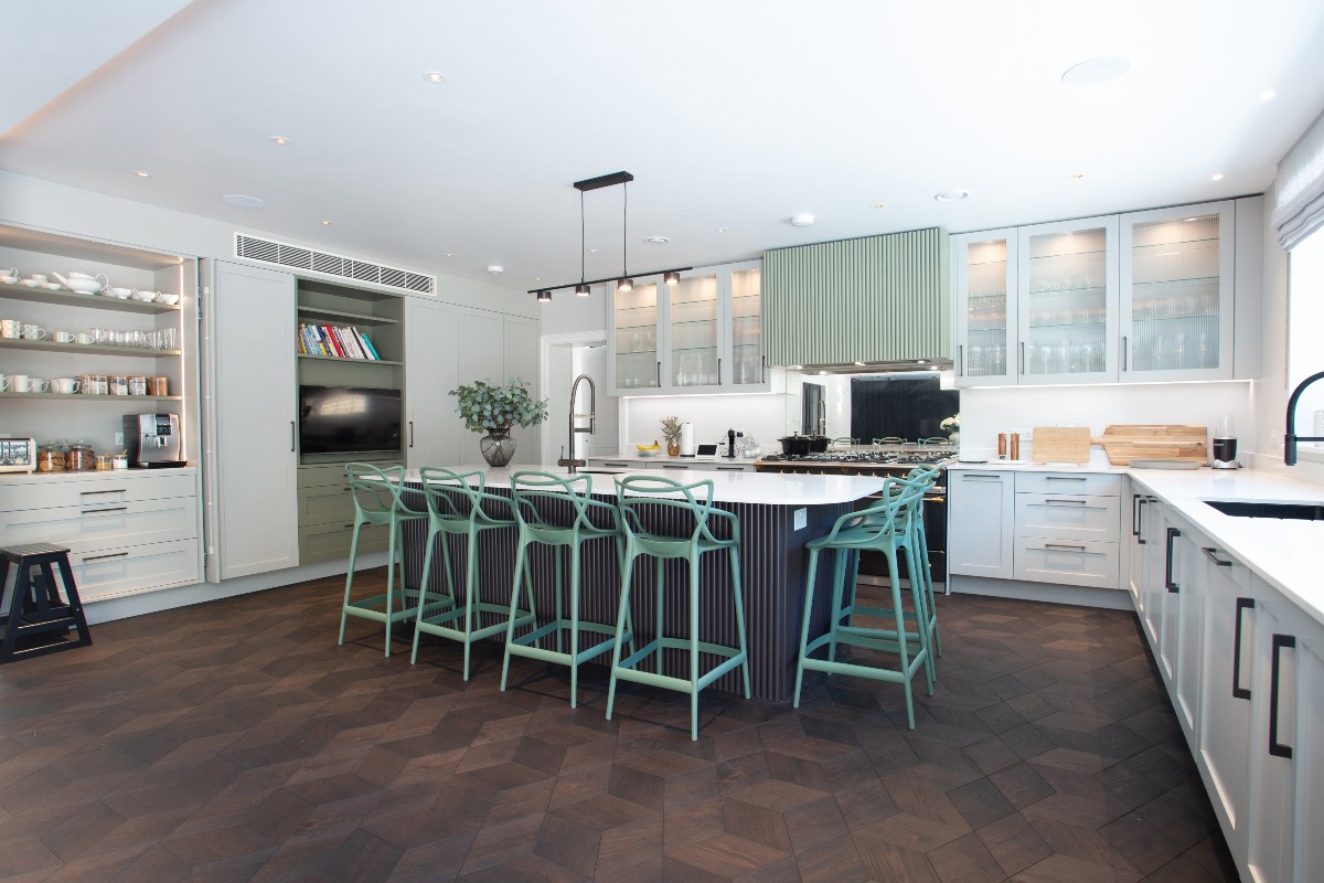 Breakfast bars: how to make one work in your kitchen