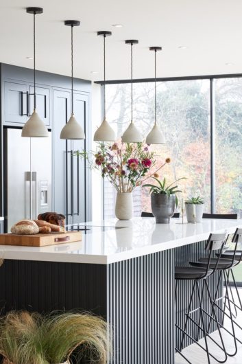 Fluted, reeded, and grooved kitchen islands: 15 inspiring ideas