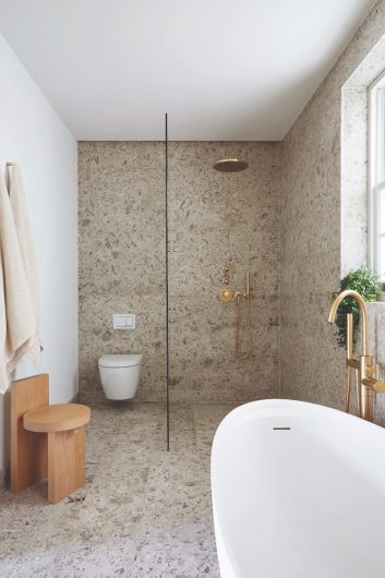 Neutral bathrooms: design ideas and inspiration