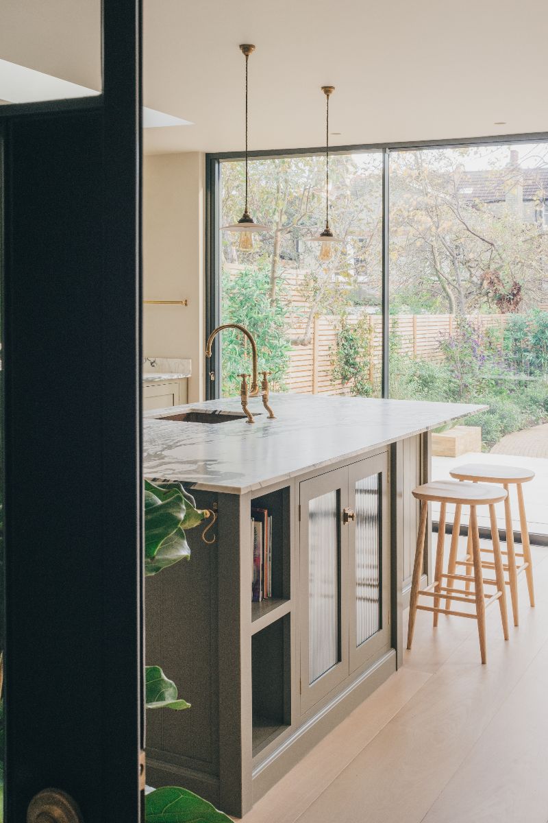 Rear extension and loft conversion of an Edwardian terrace house