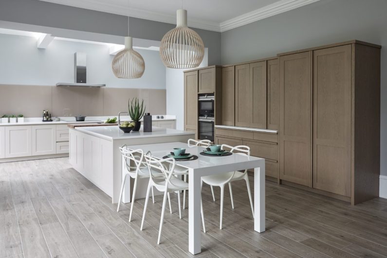 Split-level kitchen islands: benefits and creative design ideas