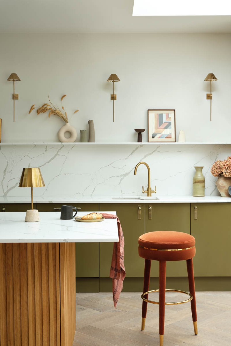 What are the most popular colours for Autumn Winter 2024?