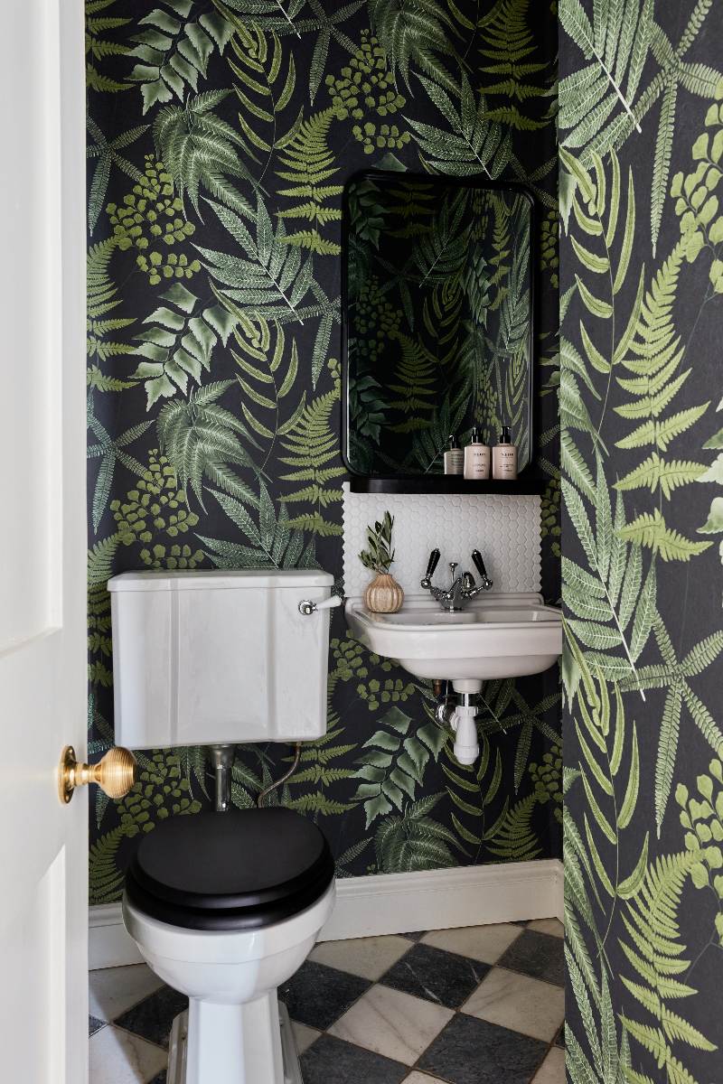Five daring design ideas for your cloakroom