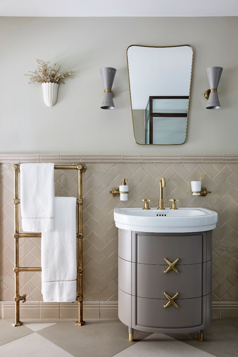 What is a jewel box bathroom and how can you have one?
