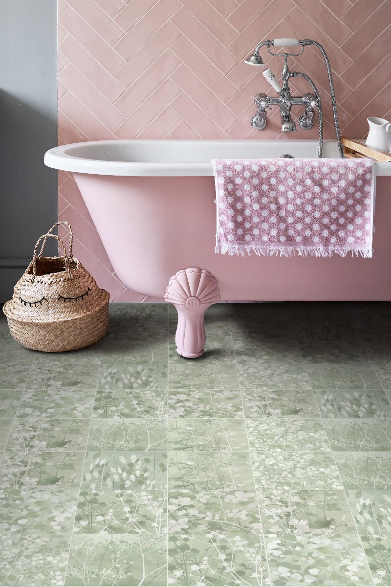 Avocado green bathrooms: how to nail the trend