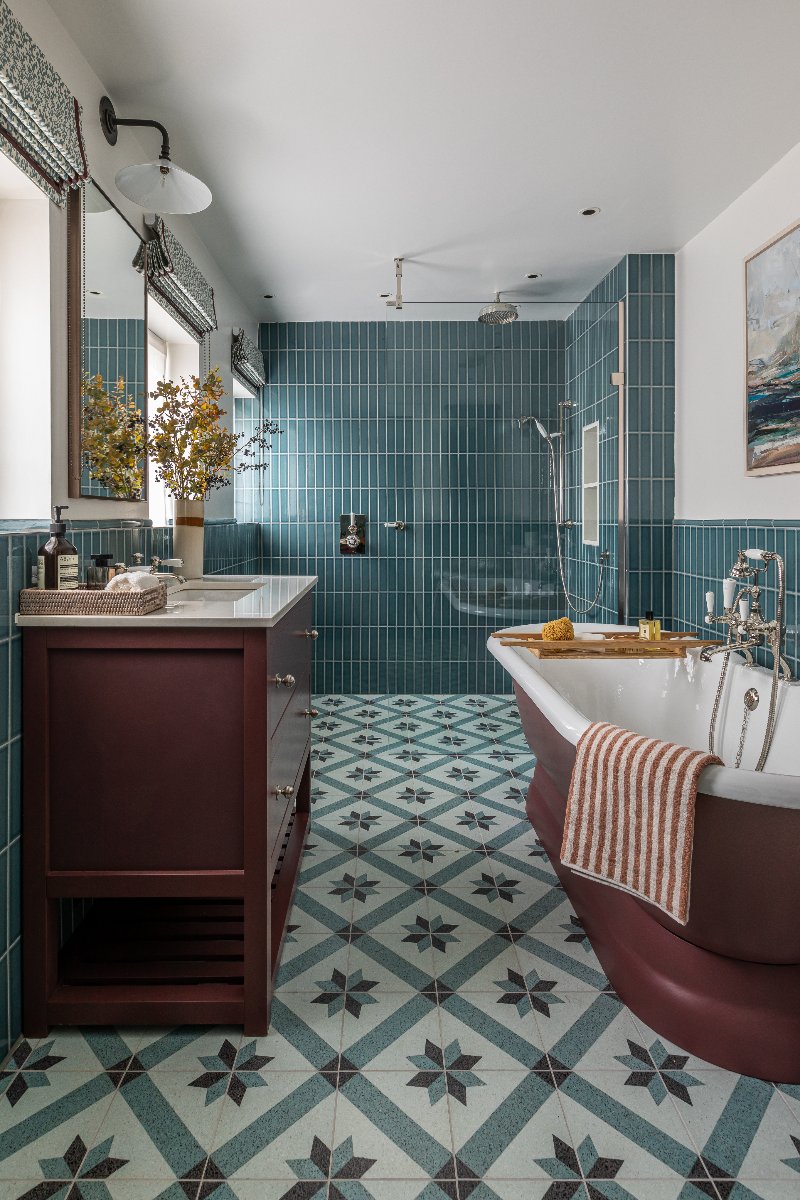 How to match your ensuite design to your bedroom like a pro
