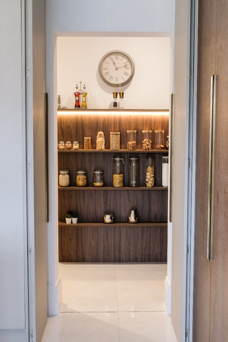 Tour this modern kitchen-diner with a hidden walk-in pantry