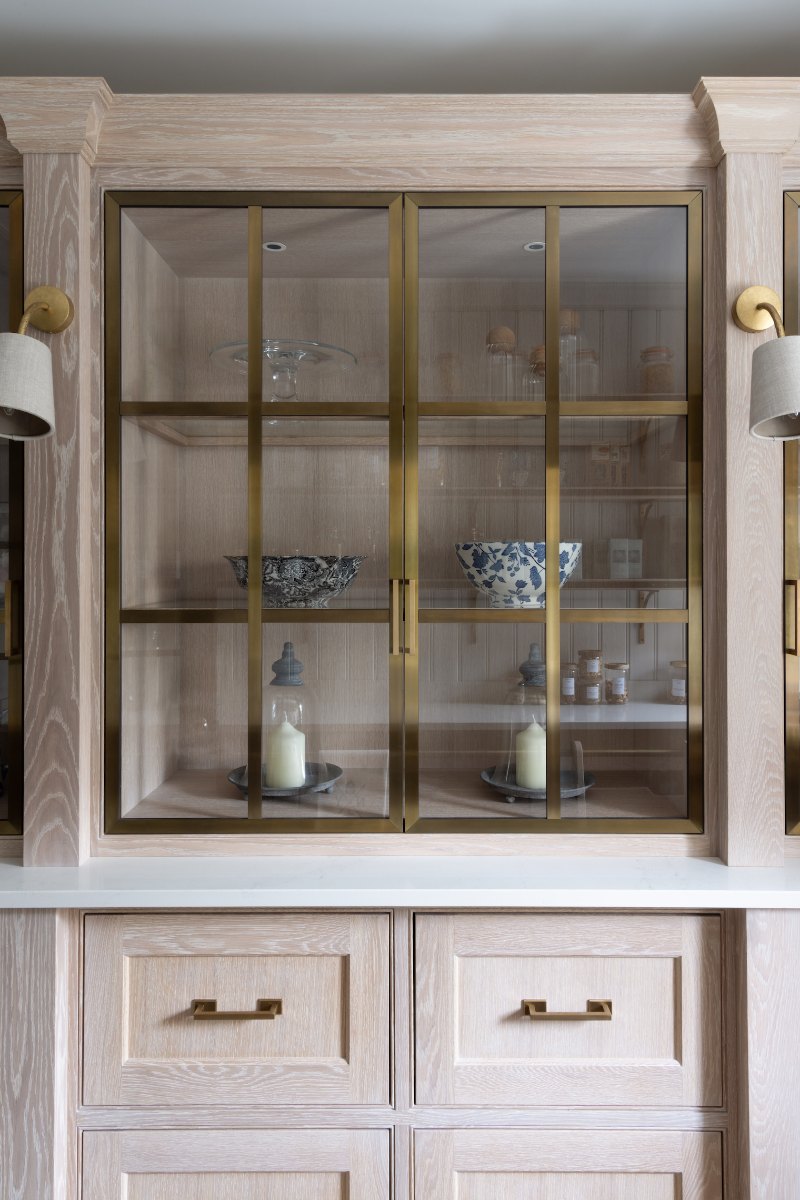 Types of classic kitchen cabinets explained