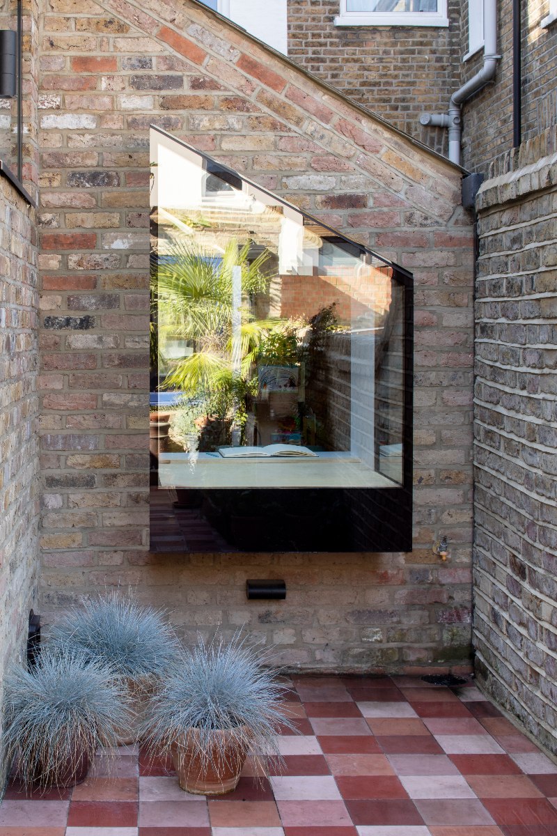 What is an oriel window and why do I need one?